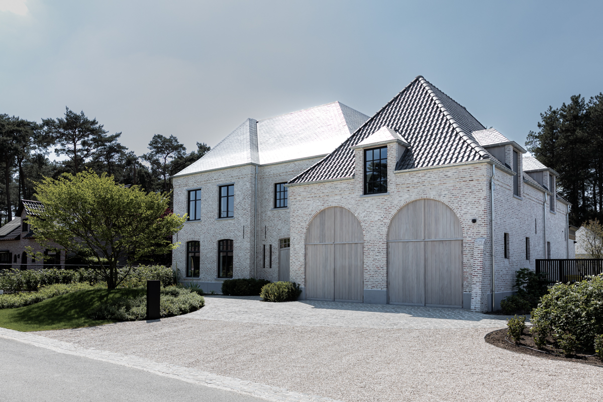 Villa in Manoir stijl van Inarto Architecten opgenomen in vakmagazine ...